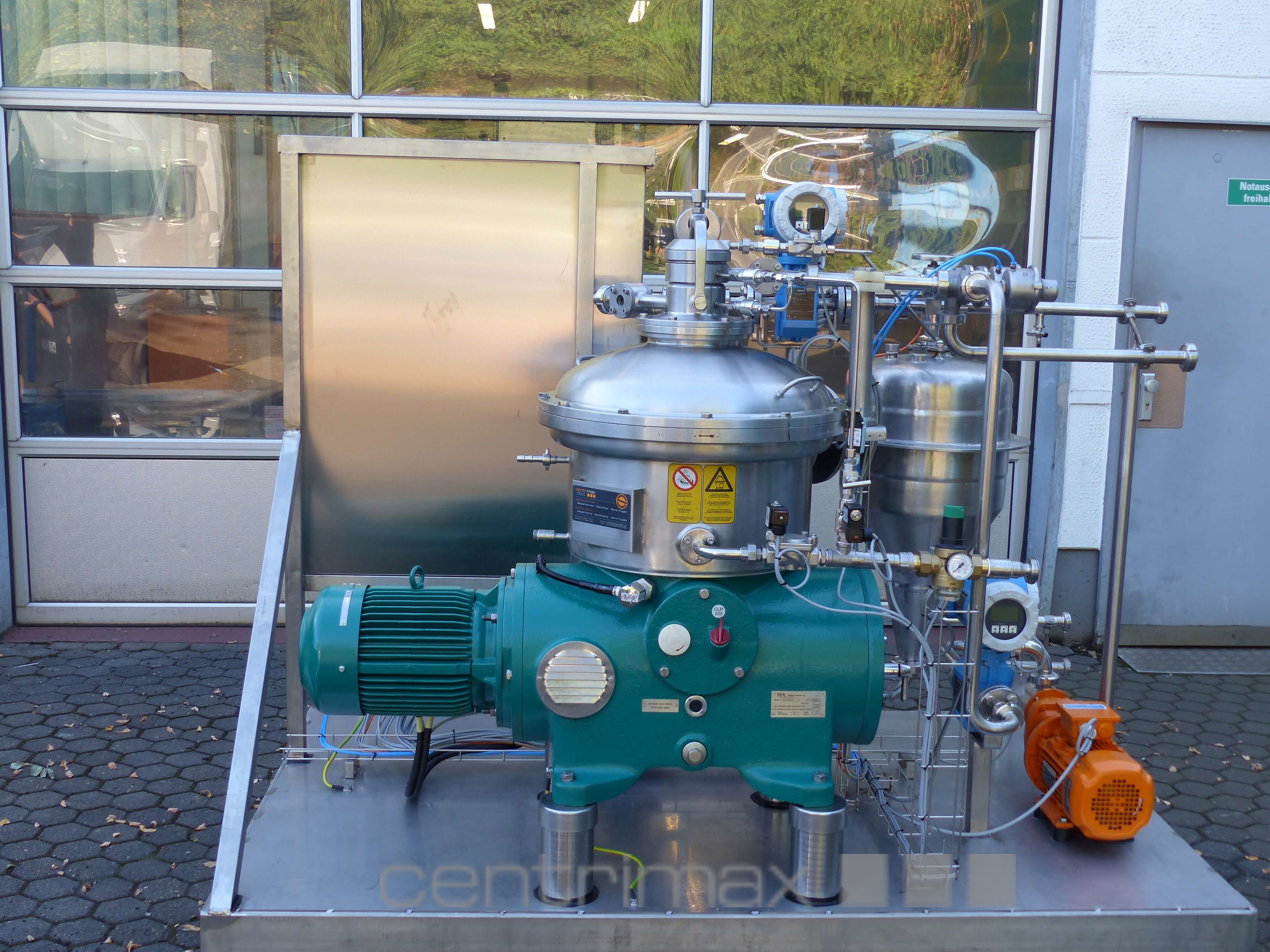 SA 19-47-076 GEA Westfalia Separator Self-cleaning Disc stack Centrifuges